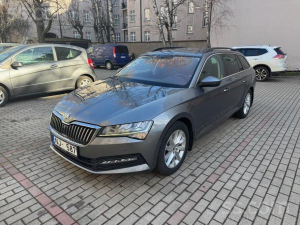 Серый Шкода Суперб 2022 в Рига, объемом двигателя 1.50 л и пробегом 155 тыс. км за 21500 €, фото 1 на AUTOMOTO.COM.LV