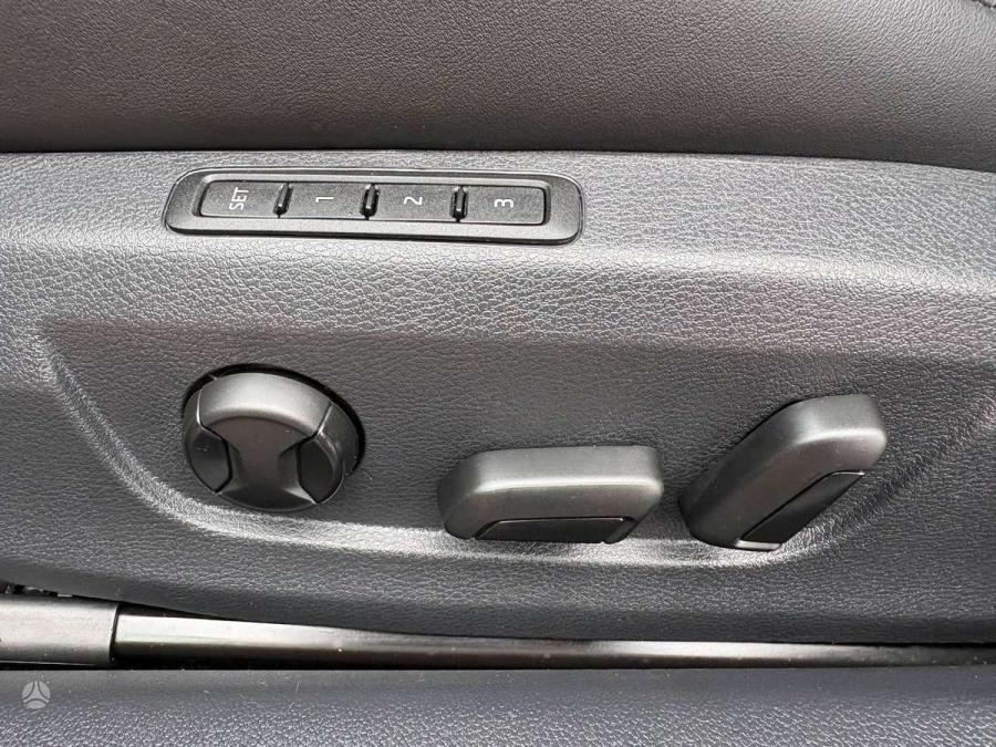 Pelēks Skoda SuperB 2022 Viļņa, ar dzinēja tilpumu 1.40 L un nobraukumu 109 tūkst. km par 22600 €, foto 13 vietnē AUTOMOTO.COM.LV