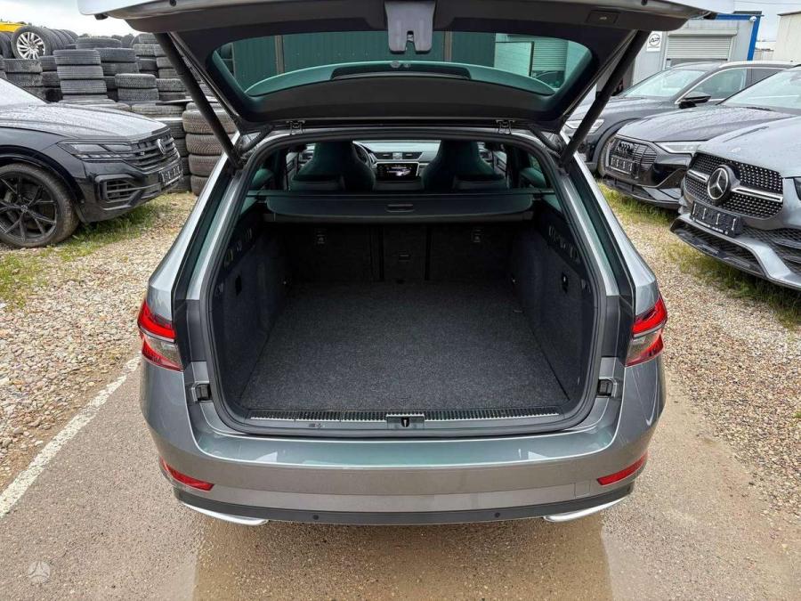 Pelēks Skoda SuperB 2022 Viļņa, ar dzinēja tilpumu 1.40 L un nobraukumu 109 tūkst. km par 22600 €, foto 30 vietnē AUTOMOTO.COM.LV