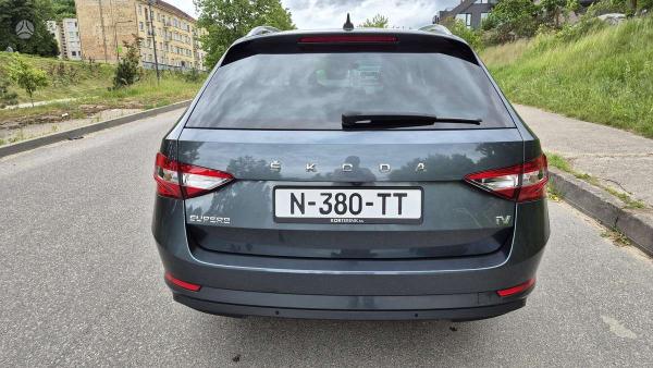 Pelēks Skoda SuperB 2022 Viļņa, ar dzinēja tilpumu 0.00 L un nobraukumu 112 tūkst. km par 17666 €, foto 6 vietnē AUTOMOTO.COM.LV