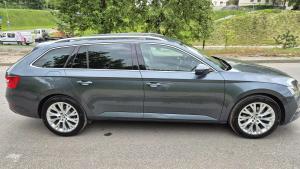 Grey Skoda SuperB 2022 in Vilnius, with an engine capacity of 0.00 L and mileage of 112 thousand km for 17666 €, photo 9 on AUTOMOTO.COM.LV