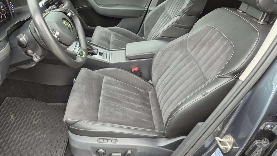 Grey Skoda SuperB 2022 in Vilnius, with an engine capacity of 0.00 L and mileage of 112 thousand km for 17666 €, photo 11 on AUTOMOTO.COM.LV