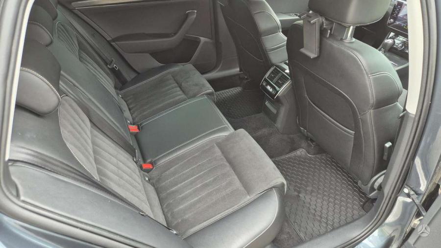 Grey Skoda SuperB 2022 in Vilnius, with an engine capacity of 0.00 L and mileage of 112 thousand km for 17666 €, photo 13 on AUTOMOTO.COM.LV