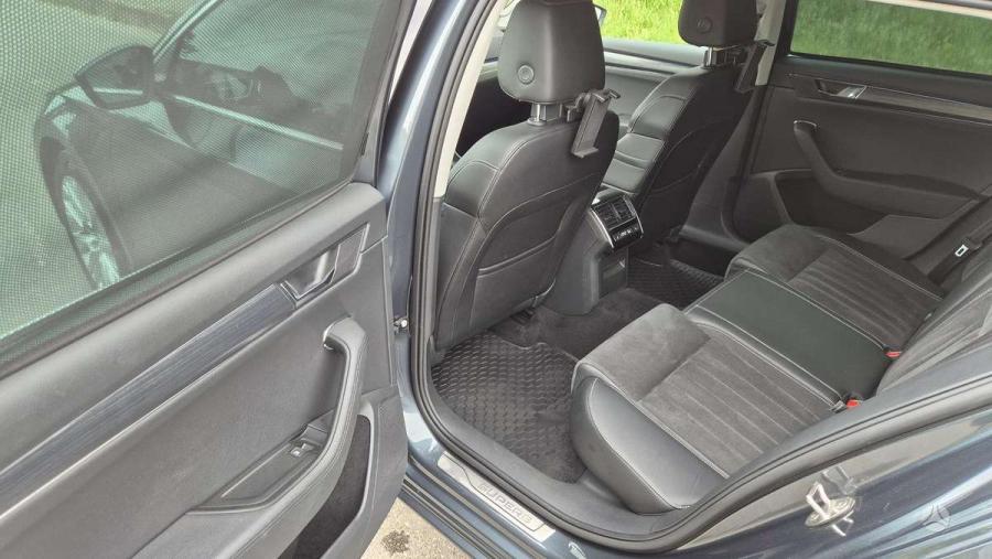 Grey Skoda SuperB 2022 in Vilnius, with an engine capacity of 0.00 L and mileage of 112 thousand km for 17666 €, photo 14 on AUTOMOTO.COM.LV