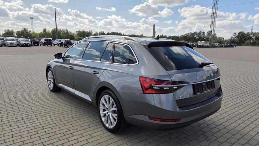 Pelēks Skoda SuperB 2022 Marijampole, ar dzinēja tilpumu 1.97 L un nobraukumu 195 tūkst. km par 17182 €, foto 8 vietnē AUTOMOTO.COM.LV