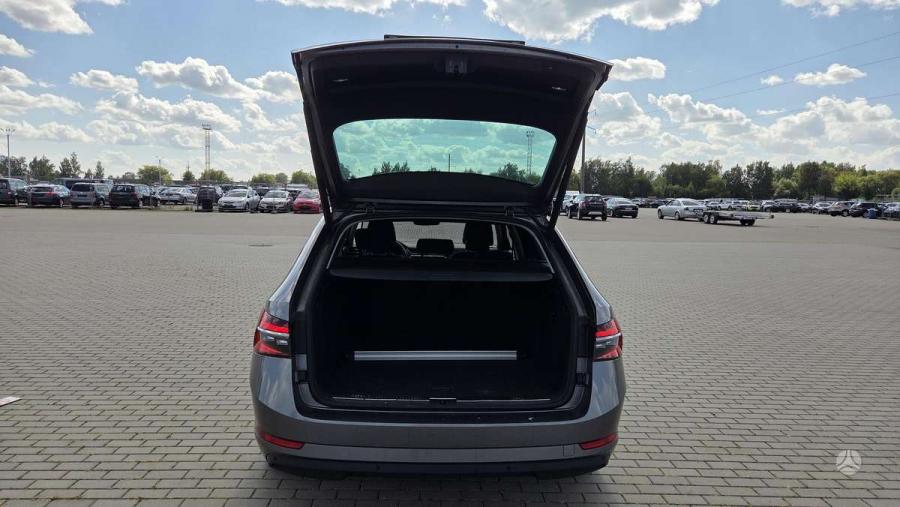 Pelēks Skoda SuperB 2022 Marijampole, ar dzinēja tilpumu 1.97 L un nobraukumu 195 tūkst. km par 17182 €, foto 10 vietnē AUTOMOTO.COM.LV