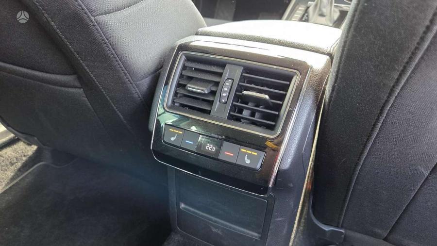 Pelēks Skoda SuperB 2022 Marijampole, ar dzinēja tilpumu 1.97 L un nobraukumu 195 tūkst. km par 17182 €, foto 20 vietnē AUTOMOTO.COM.LV