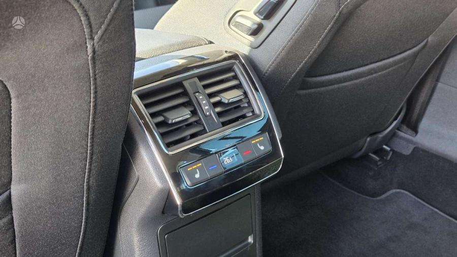 Grey Skoda SuperB 2022 in Marijampole, with an engine capacity of 1.97 L and mileage of 195 thousand km for 17182 €, photo 21 on AUTOMOTO.COM.LV