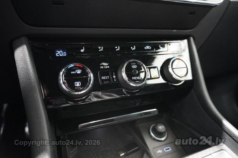 Pelēks Skoda SuperB 2022 Tallina, ar dzinēja tilpumu 2.00 L un nobraukumu 84 tūkst. km par 25500 €, foto 20 vietnē AUTOMOTO.COM.LV
