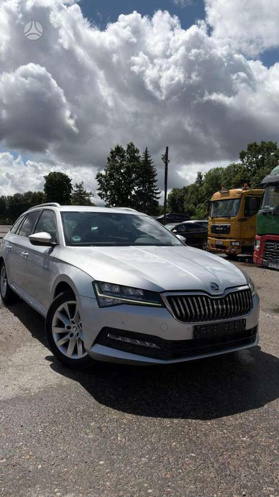 Pelēks Skoda SuperB 2022 Kauņa, ar dzinēja tilpumu 1.50 L un nobraukumu 148 tūkst. km par 15307 €, foto 3 vietnē AUTOMOTO.COM.LV