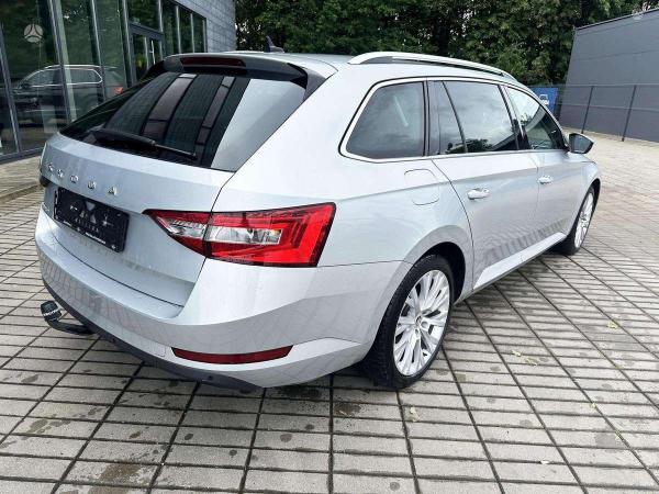 Grey Skoda SuperB 2022 in Kaunas, with an engine capacity of 0.00 L and mileage of 233 thousand km for 15600 €, photo 4 on AUTOMOTO.COM.LV