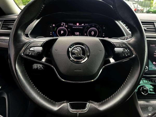 Grey Skoda SuperB 2022 in Kaunas, with an engine capacity of 0.00 L and mileage of 233 thousand km for 15600 €, photo 10 on AUTOMOTO.COM.LV