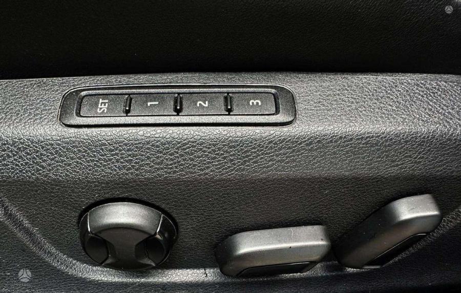Pelēks Skoda SuperB 2022 Kauņa, ar dzinēja tilpumu 0.00 L un nobraukumu 233 tūkst. km par 15600 €, foto 13 vietnē AUTOMOTO.COM.LV