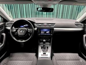 Grey Skoda SuperB 2022 in Vilnius, with an engine capacity of 1.97 L and mileage of 162 thousand km for 18000 €, photo 14 on AUTOMOTO.COM.LV
