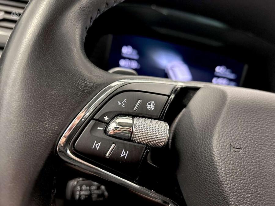Grey Skoda SuperB 2022 in Vilnius, with an engine capacity of 1.97 L and mileage of 162 thousand km for 18000 €, photo 17 on AUTOMOTO.COM.LV