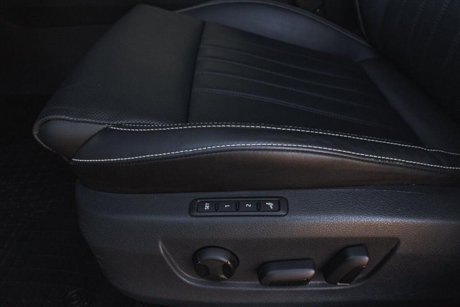 Grey Skoda SuperB 2022 in Ventspils, with an engine capacity of 1.40 L and mileage of 103 thousand km for 26700 €, photo 35 on AUTOMOTO.COM.LV