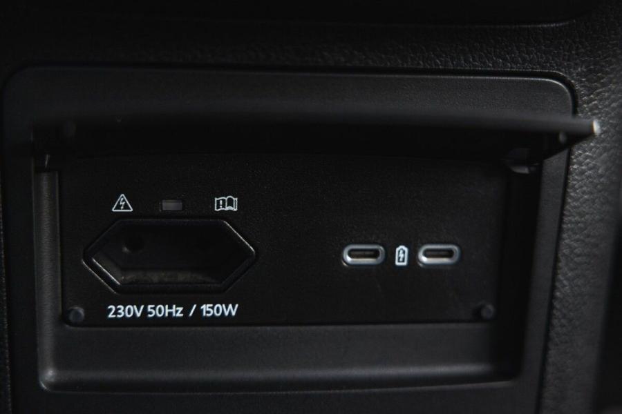 Grey Skoda SuperB 2022 in Ventspils, with an engine capacity of 1.40 L and mileage of 103 thousand km for 26700 €, photo 41 on AUTOMOTO.COM.LV