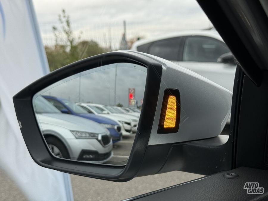Pelēks Skoda SuperB 2022 Viļņa, ar dzinēja tilpumu 2.00 L un nobraukumu 217 tūkst. km par 15999 €, foto 30 vietnē AUTOMOTO.COM.LV