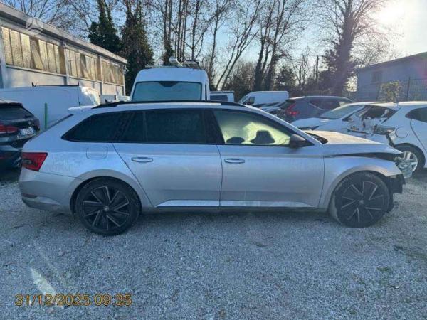 Pelēks Skoda SuperB 2023 Kauņa, ar dzinēja tilpumu 2.00 L un nobraukumu 163 tūkst. km par 11600 €, foto 3 vietnē AUTOMOTO.COM.LV