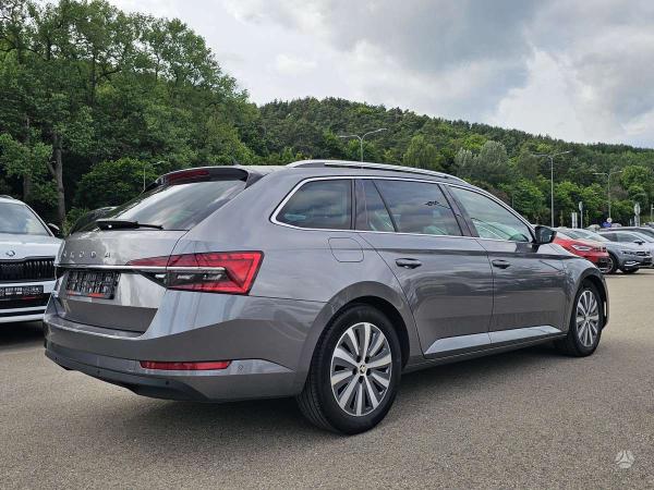 Grey Skoda SuperB 2023 in Vilnius, with an engine capacity of 1.97 L and mileage of 86 thousand km for 23500 €, photo 5 on AUTOMOTO.COM.LV