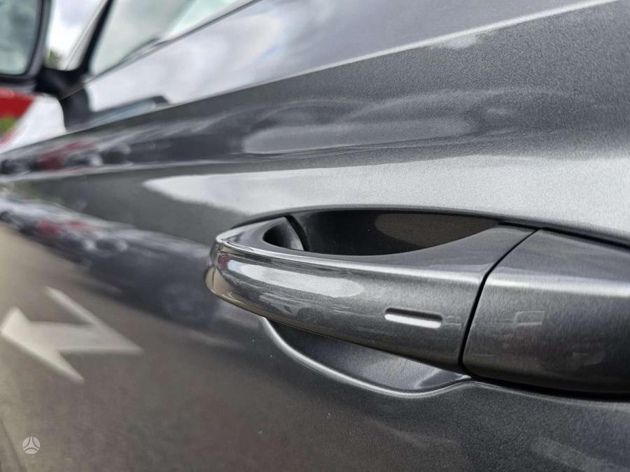 Pelēks Skoda SuperB 2023 Viļņa, ar dzinēja tilpumu 1.97 L un nobraukumu 86 tūkst. km par 23500 €, foto 18 vietnē AUTOMOTO.COM.LV