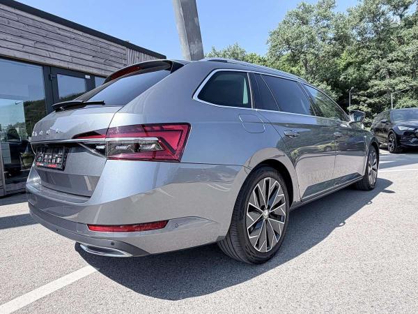 Pelēks Skoda SuperB 2023 Viļņa, ar dzinēja tilpumu 1.97 L un nobraukumu 174 tūkst. km par 21000 €, foto 4 vietnē AUTOMOTO.COM.LV