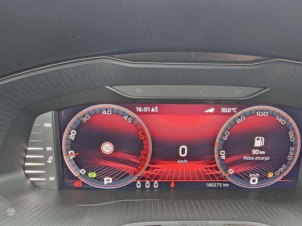 Grey Skoda SuperB 2023 in Vilnius, with an engine capacity of 1.97 L and mileage of 180 thousand km for 21500 €, photo 9 on AUTOMOTO.COM.LV