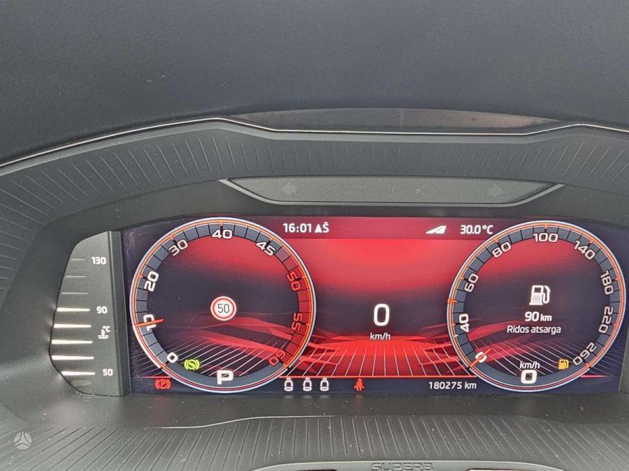 Pelēks Skoda SuperB 2023 Viļņa, ar dzinēja tilpumu 1.97 L un nobraukumu 180 tūkst. km par 21500 €, foto 10 vietnē AUTOMOTO.COM.LV