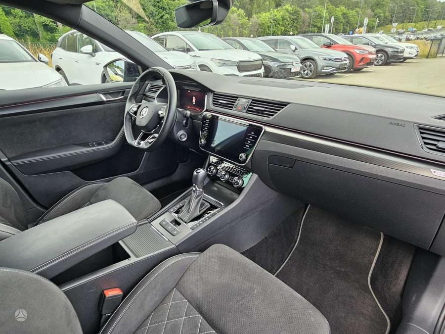 Pelēks Skoda SuperB 2023 Viļņa, ar dzinēja tilpumu 1.97 L un nobraukumu 180 tūkst. km par 21500 €, foto 14 vietnē AUTOMOTO.COM.LV