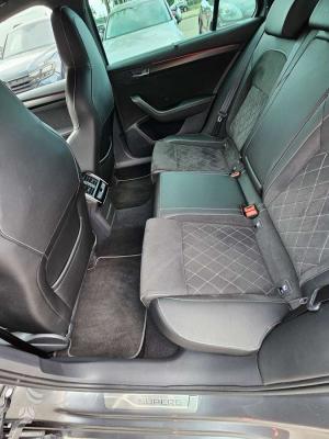 Pelēks Skoda SuperB 2023 Viļņa, ar dzinēja tilpumu 1.97 L un nobraukumu 180 tūkst. km par 21500 €, foto 32 vietnē AUTOMOTO.COM.LV