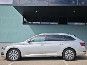 Pelēks Skoda SuperB 2023 Viļņa, ar dzinēja tilpumu 1.97 L un nobraukumu 157 tūkst. km par 21600 €, foto 4 vietnē AUTOMOTO.COM.LV