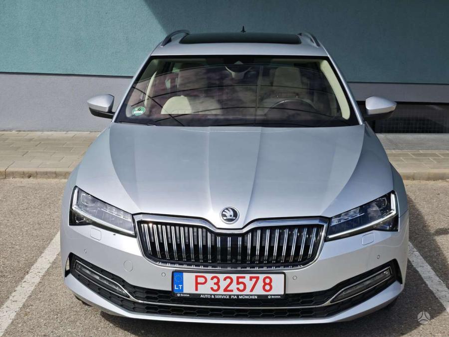 Pelēks Skoda SuperB 2023 Viļņa, ar dzinēja tilpumu 1.97 L un nobraukumu 157 tūkst. km par 21600 €, foto 13 vietnē AUTOMOTO.COM.LV