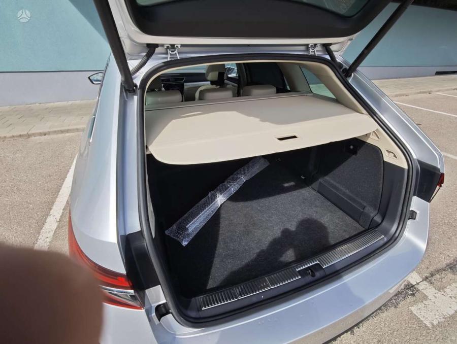 Pelēks Skoda SuperB 2023 Viļņa, ar dzinēja tilpumu 1.97 L un nobraukumu 157 tūkst. km par 21600 €, foto 16 vietnē AUTOMOTO.COM.LV