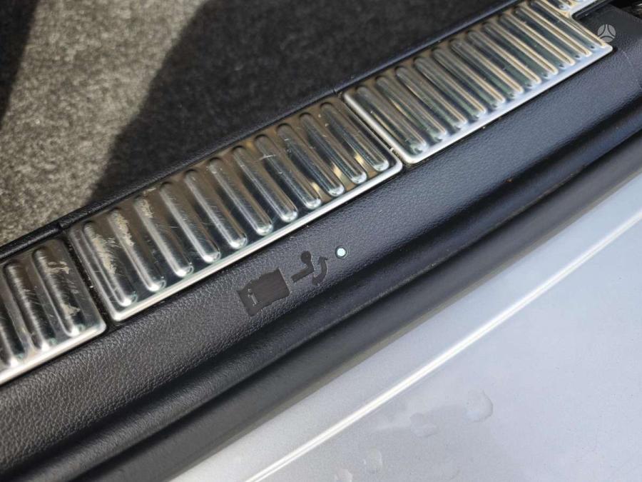 Pelēks Skoda SuperB 2023 Viļņa, ar dzinēja tilpumu 1.97 L un nobraukumu 157 tūkst. km par 21600 €, foto 17 vietnē AUTOMOTO.COM.LV