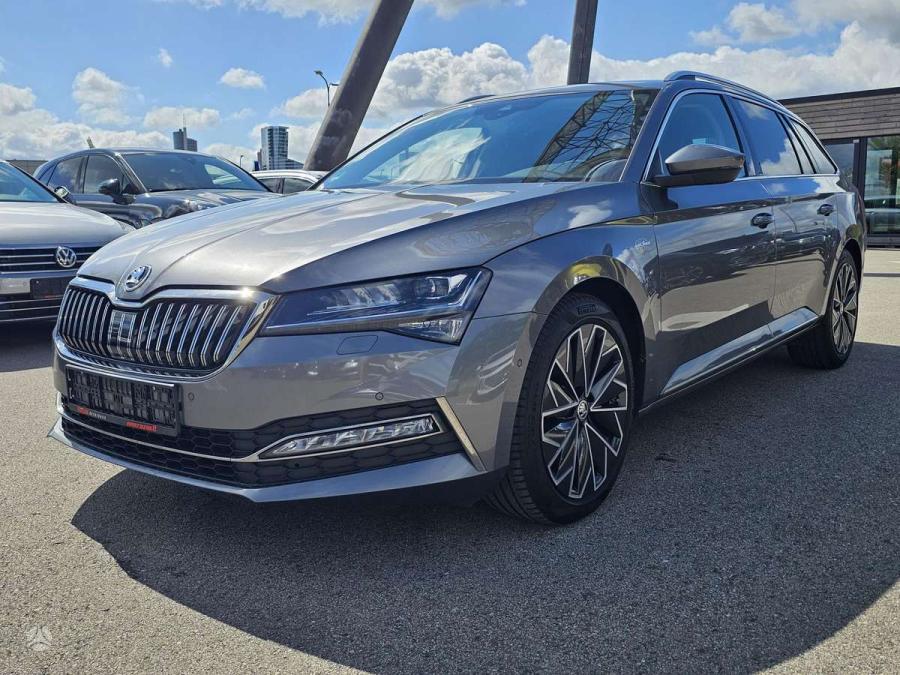 Grey Skoda SuperB 2023 in Vilnius, with an engine capacity of 1.97 L and mileage of 160 thousand km for 22500 €, photo 1 on AUTOMOTO.COM.LV
