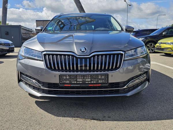 Pelēks Skoda SuperB 2023 Viļņa, ar dzinēja tilpumu 1.97 L un nobraukumu 160 tūkst. km par 22500 €, foto 3 vietnē AUTOMOTO.COM.LV