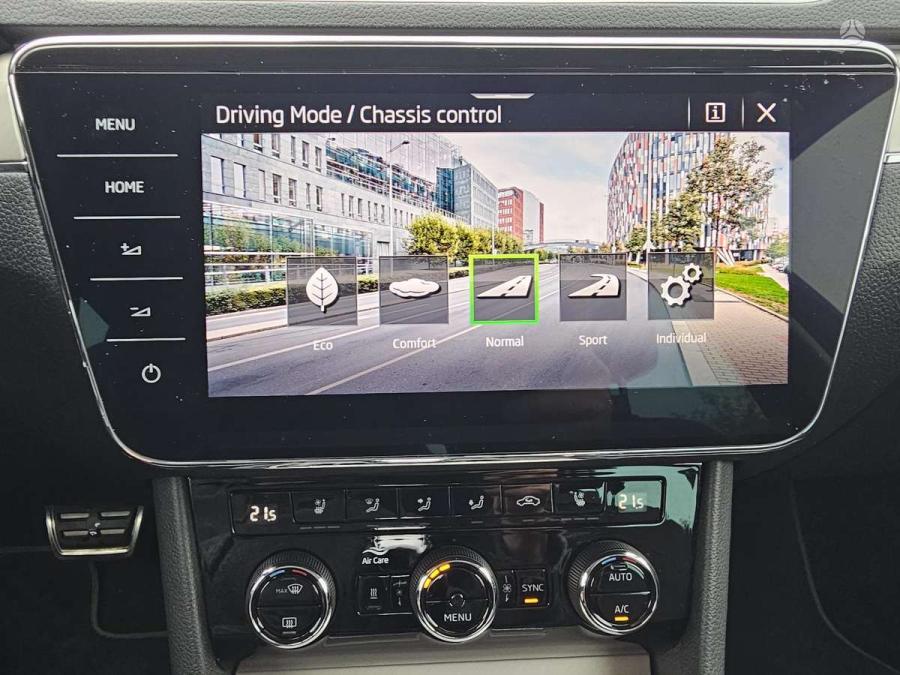 Grey Skoda SuperB 2023 in Vilnius, with an engine capacity of 1.97 L and mileage of 160 thousand km for 22500 €, photo 22 on AUTOMOTO.COM.LV