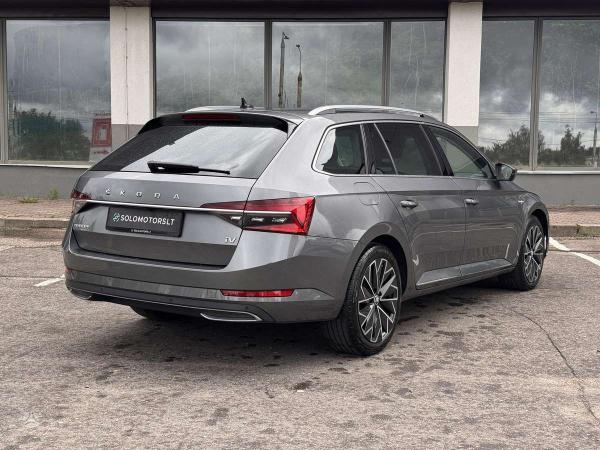 Pelēks Skoda SuperB 2023 Viļņa, ar dzinēja tilpumu 1.40 L un nobraukumu 88 tūkst. km par 23750 €, foto 5 vietnē AUTOMOTO.COM.LV