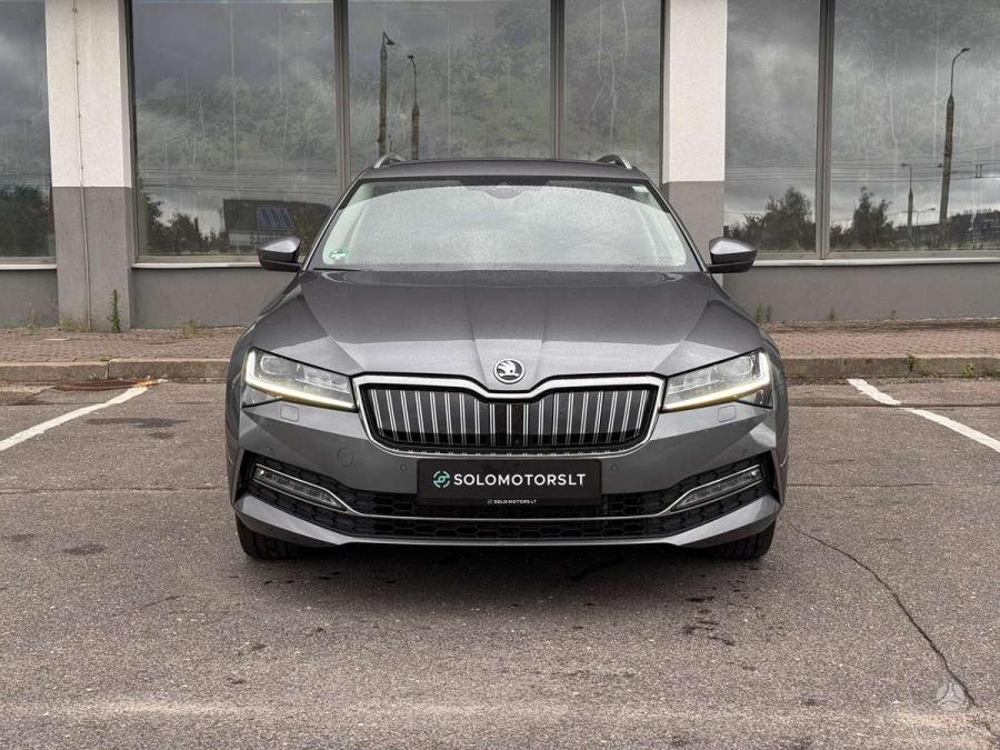 Grey Skoda SuperB 2023 in Vilnius, with an engine capacity of 1.40 L and mileage of 88 thousand km for 23750 €, photo 10 on AUTOMOTO.COM.LV