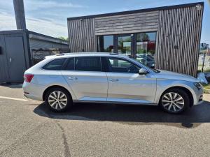 Pelēks Skoda SuperB 2023 Viļņa, ar dzinēja tilpumu 1.97 L un nobraukumu 222 tūkst. km par 15500 €, foto 4 vietnē AUTOMOTO.COM.LV