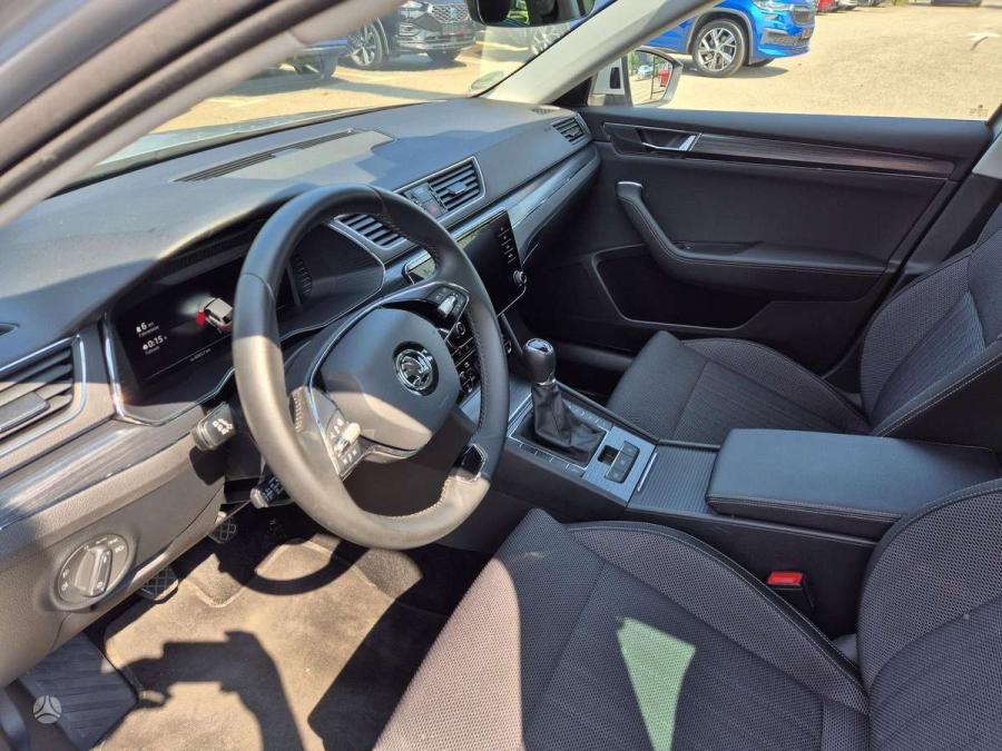 Pelēks Skoda SuperB 2023 Viļņa, ar dzinēja tilpumu 1.97 L un nobraukumu 222 tūkst. km par 15500 €, foto 8 vietnē AUTOMOTO.COM.LV