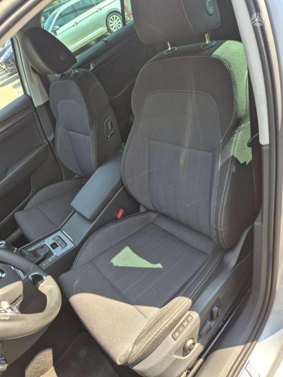 Pelēks Skoda SuperB 2023 Viļņa, ar dzinēja tilpumu 1.97 L un nobraukumu 222 tūkst. km par 15500 €, foto 12 vietnē AUTOMOTO.COM.LV