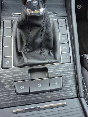 Pelēks Skoda SuperB 2023 Viļņa, ar dzinēja tilpumu 1.97 L un nobraukumu 222 tūkst. km par 15500 €, foto 22 vietnē AUTOMOTO.COM.LV