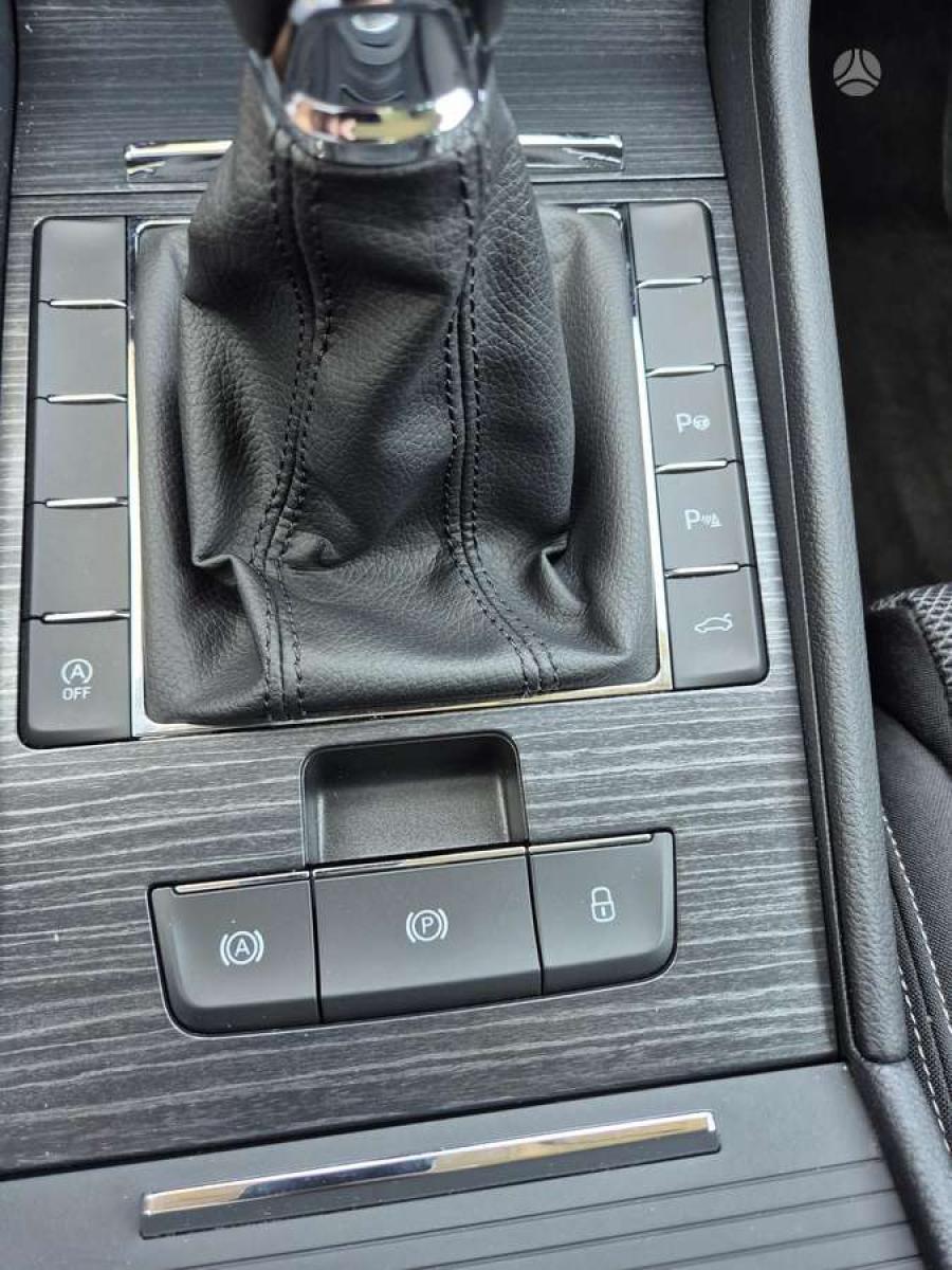 Pelēks Skoda SuperB 2023 Viļņa, ar dzinēja tilpumu 1.97 L un nobraukumu 222 tūkst. km par 15500 €, foto 22 vietnē AUTOMOTO.COM.LV