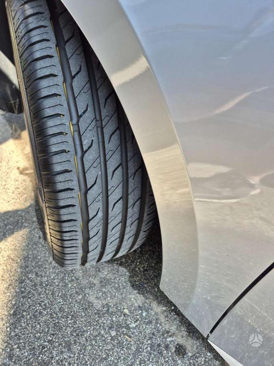 Pelēks Skoda SuperB 2023 Viļņa, ar dzinēja tilpumu 1.97 L un nobraukumu 222 tūkst. km par 15500 €, foto 23 vietnē AUTOMOTO.COM.LV