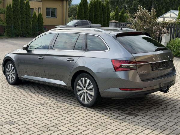 Pelēks Skoda SuperB 2023 Kauņa, ar dzinēja tilpumu 1.50 L un nobraukumu 170 tūkst. km par 18380 €, foto 4 vietnē AUTOMOTO.COM.LV