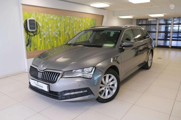 Grey Skoda SuperB 2023 in Vilnius, with an engine capacity of 1.50 L and mileage of 100 thousand km for 21950 €, photo 1 on AUTOMOTO.COM.LV