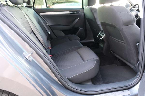 Grey Skoda SuperB 2023 in Vilnius, with an engine capacity of 1.50 L and mileage of 100 thousand km for 21950 €, photo 9 on AUTOMOTO.COM.LV