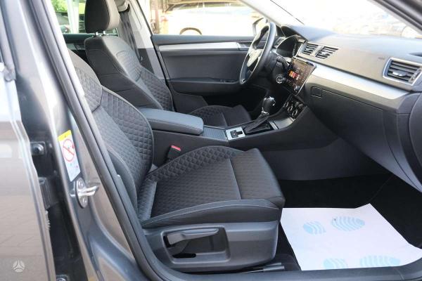 Grey Skoda SuperB 2023 in Vilnius, with an engine capacity of 1.50 L and mileage of 100 thousand km for 21950 €, photo 10 on AUTOMOTO.COM.LV