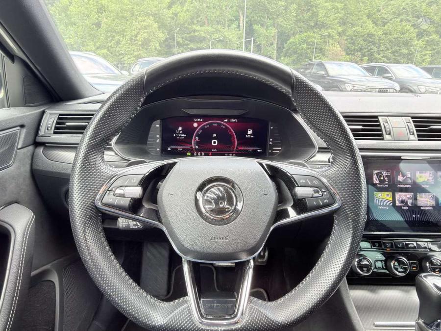 Grey Skoda SuperB 2023 in Vilnius, with an engine capacity of 1.97 L and mileage of 191 thousand km for 21500 €, photo 10 on AUTOMOTO.COM.LV